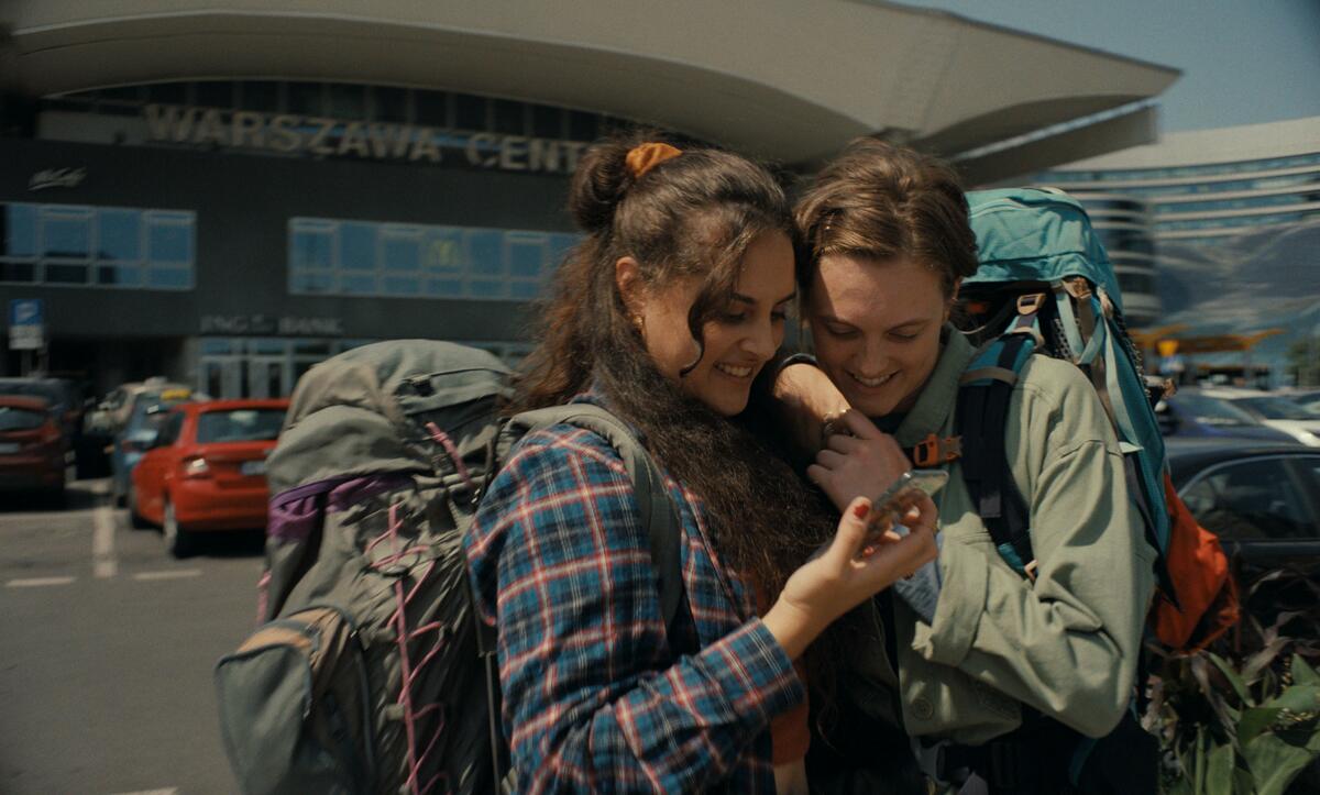 Trailerpremiär: "Leva lite" är en svensk roadmovie som inte väjer för ...