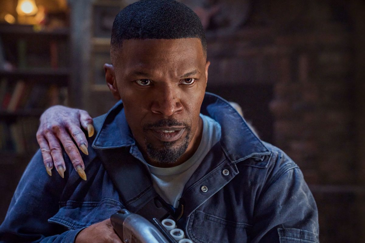 Trailerpremiär: Jamie Foxx jagar vampyrer i "Day Shift" - MovieZine.se