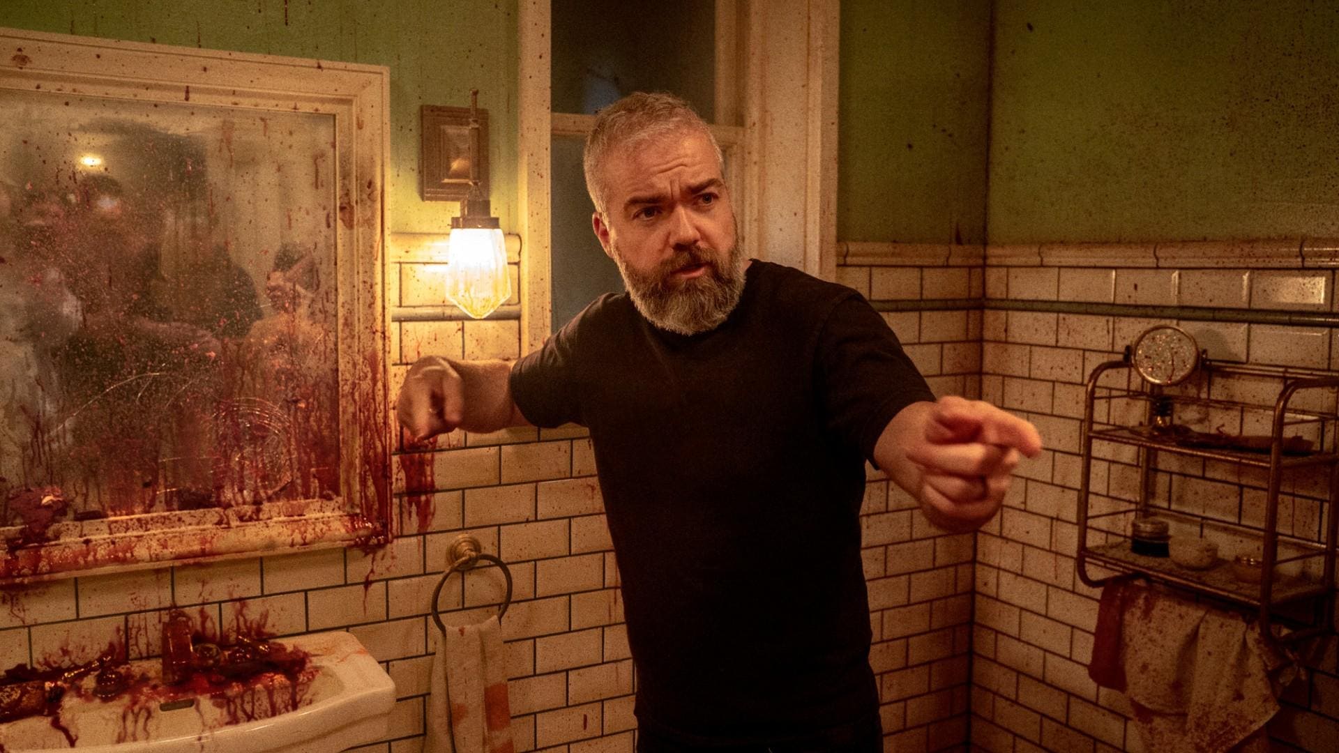 David F. Sandbergs nya skräckfilm blev hans blodigaste: ”Slasher, body ...