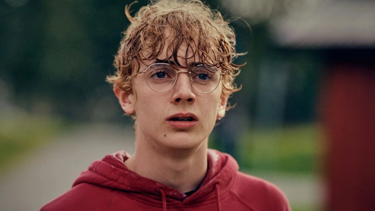 Trailerpremiär: Bert är tillbaka - med några av Sveriges bästa komiker ...