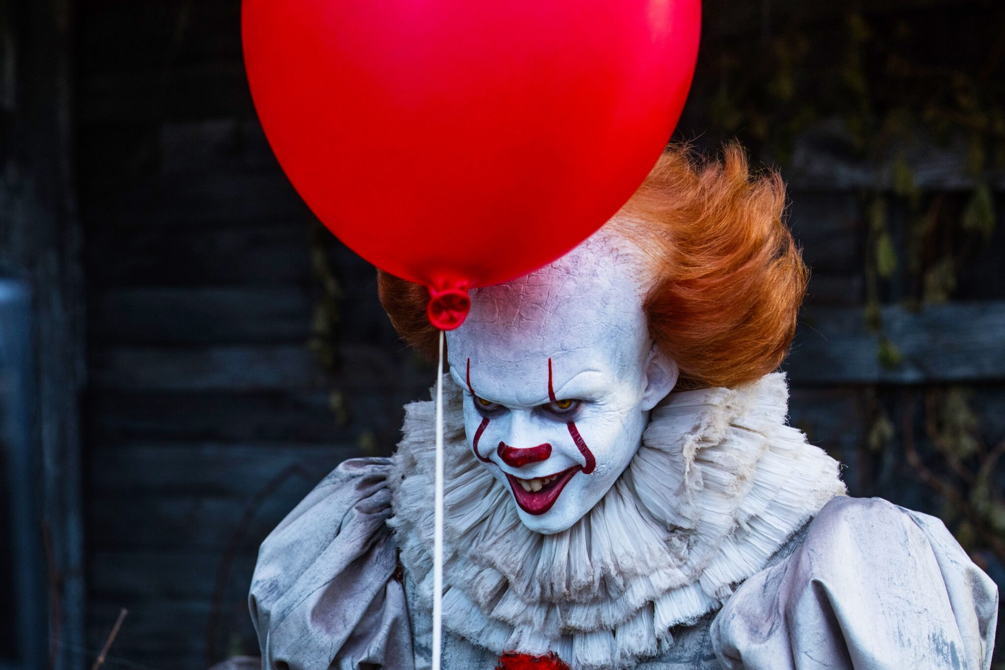 Därför tvekade Bill Skarsgård inför ”Welcome to Derry” - MovieZine.se