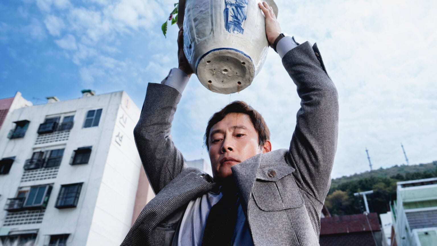 Recension: No Other Choice - Mördande konkurrens i Park Chan-wooks ...