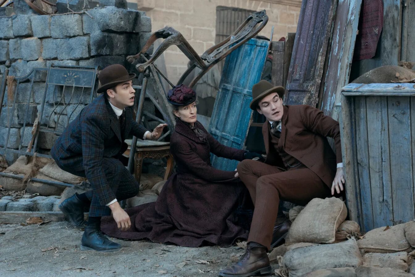 Guy Ritchie gör serie av Sherlock Holmes - spana in de första bilderna ...